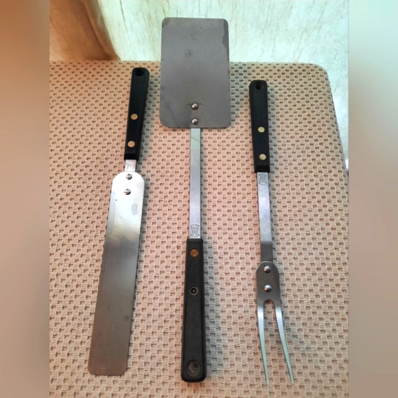 Ekco | Kitchen | Vintage Ekco Forge Flint Utensils Vtg Spatula Meat Fork Spreader Farmhouse Kit ...